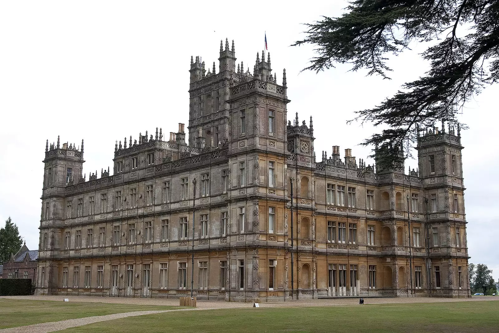 Kastelo Highclere