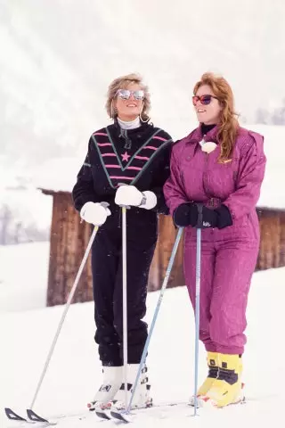 Prinses Diana en Sarah Ferguson in Klosters, Zwitserland 1988