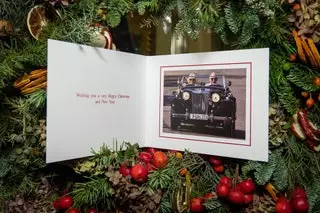 Tus Tub Vaj Ntxwv ntawm Wales thiab Duchess ntawm Cornwall's Christmas Card 2019