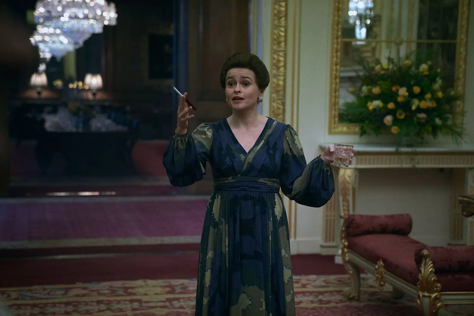 Helena BonhamCarter-ek Margaret printzesa da The Crown filmean