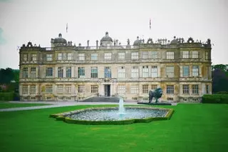 Longleat Longleat የ Marquesses እና Marchionness of Bath መቀመጫ ነው። ይህንን ሃሎዊን ወደ አንዱ ቦታ ማስያዝ ይፈልጋሉ።