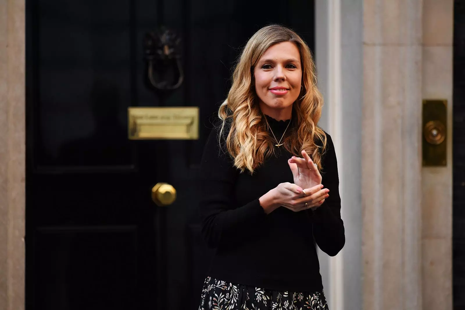 Lulu Lytles Soane Britain brand ho tlalehoa e le thatohatsi ea Carrie Symonds