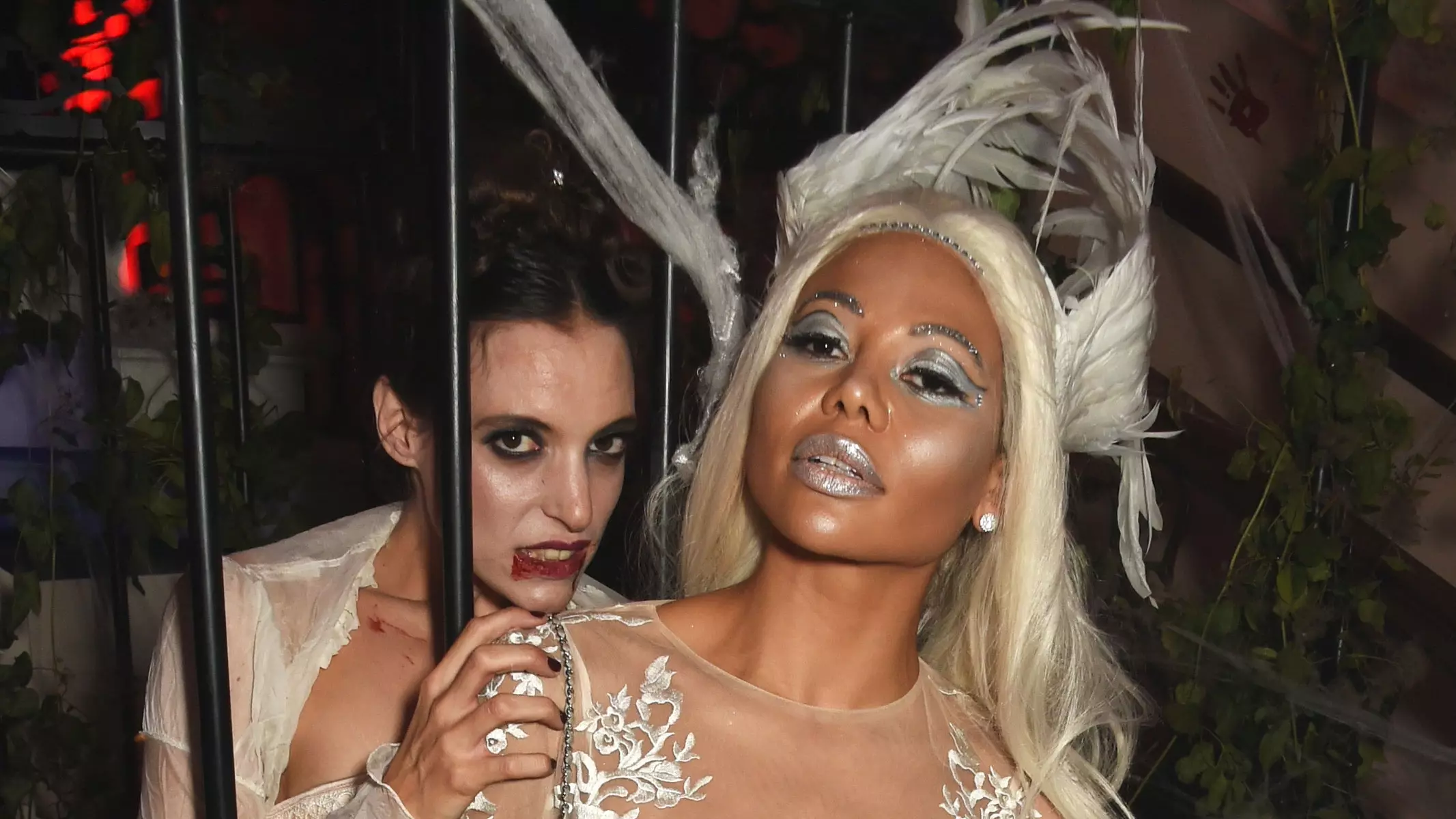 Ghoulish glamour: îlhama bedewiya Halloween ji lîsteya A