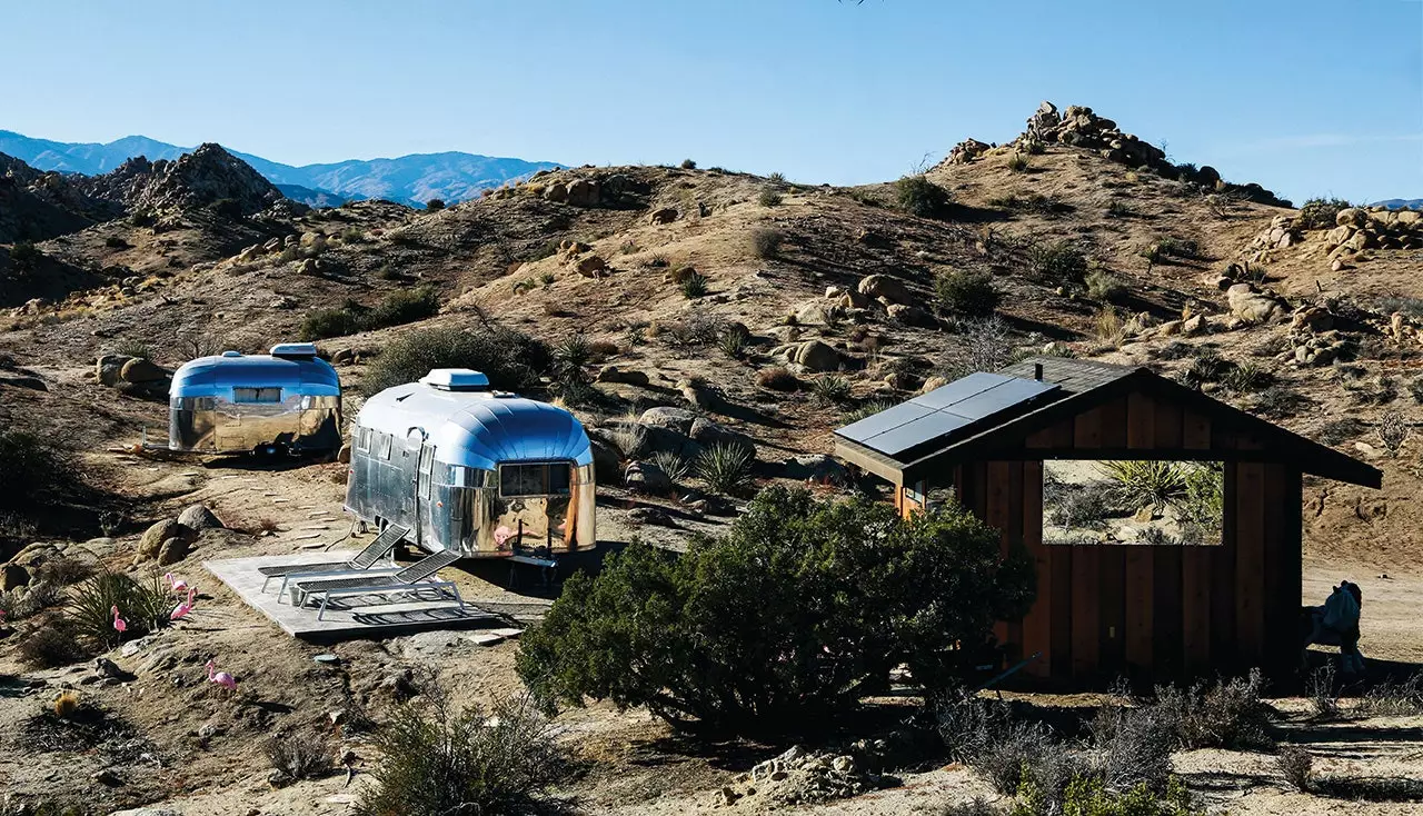 Cazare Airstream la Rancho V