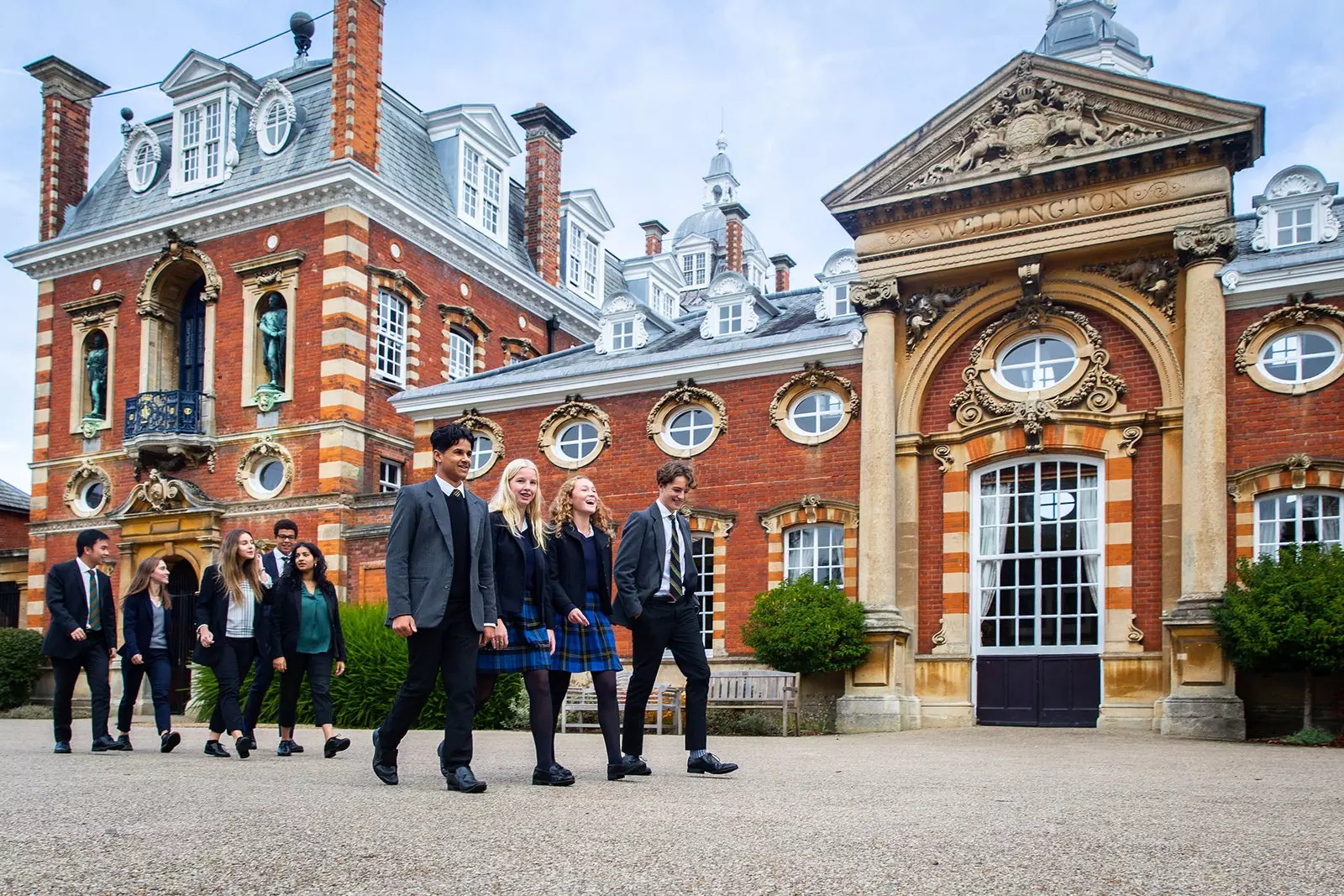 Wellington College Public School Fees רעזולטאַטן 2022 Tatler Schools Guide