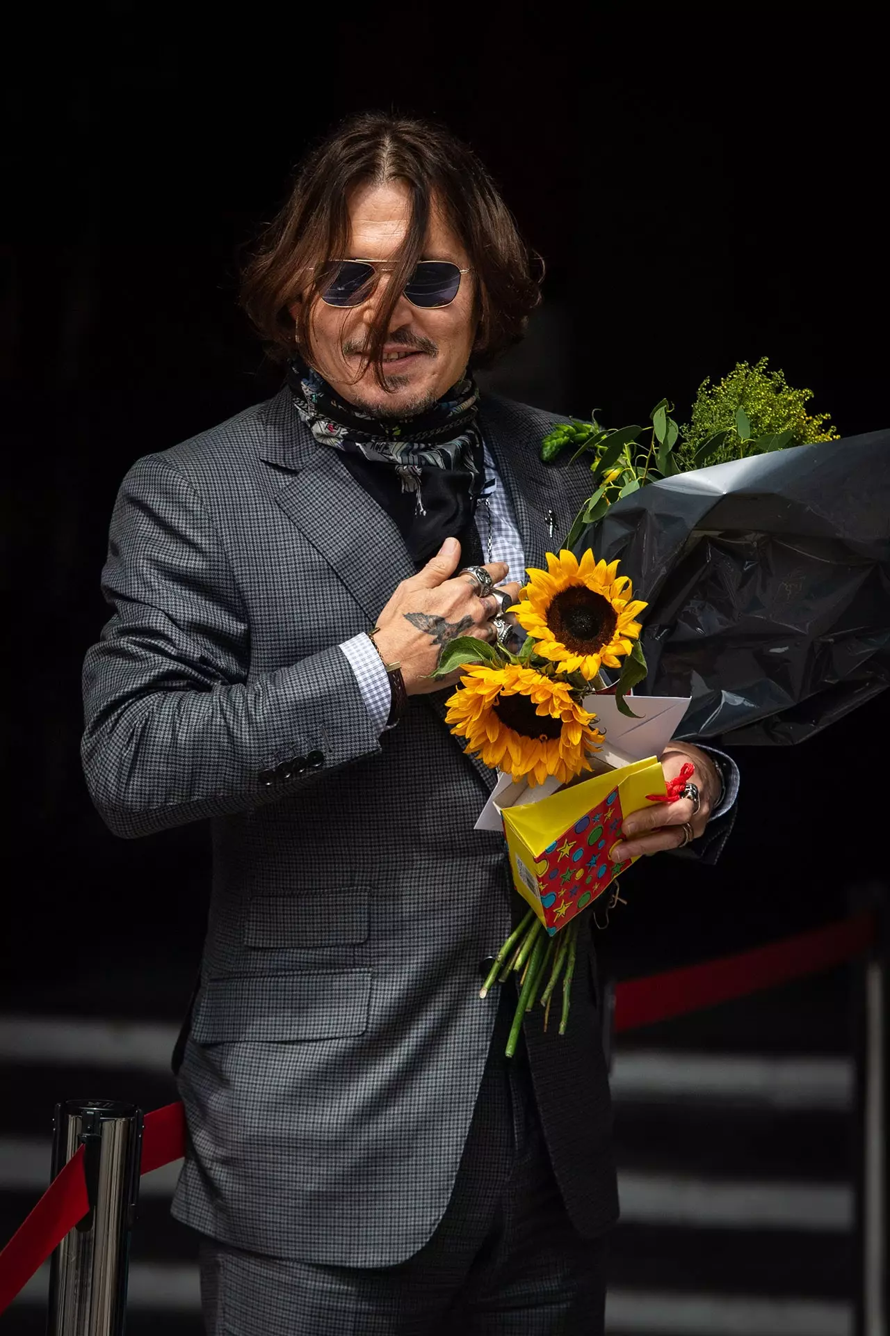 Johnny Depp na taunuu i le faamasinoga i le Aso 13 o le faamasinoga