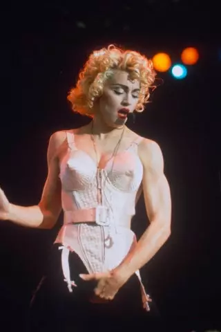 Blonde Ambition-tour 1990