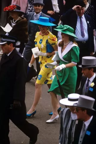 Princess Diana na Duchess nke York 1987