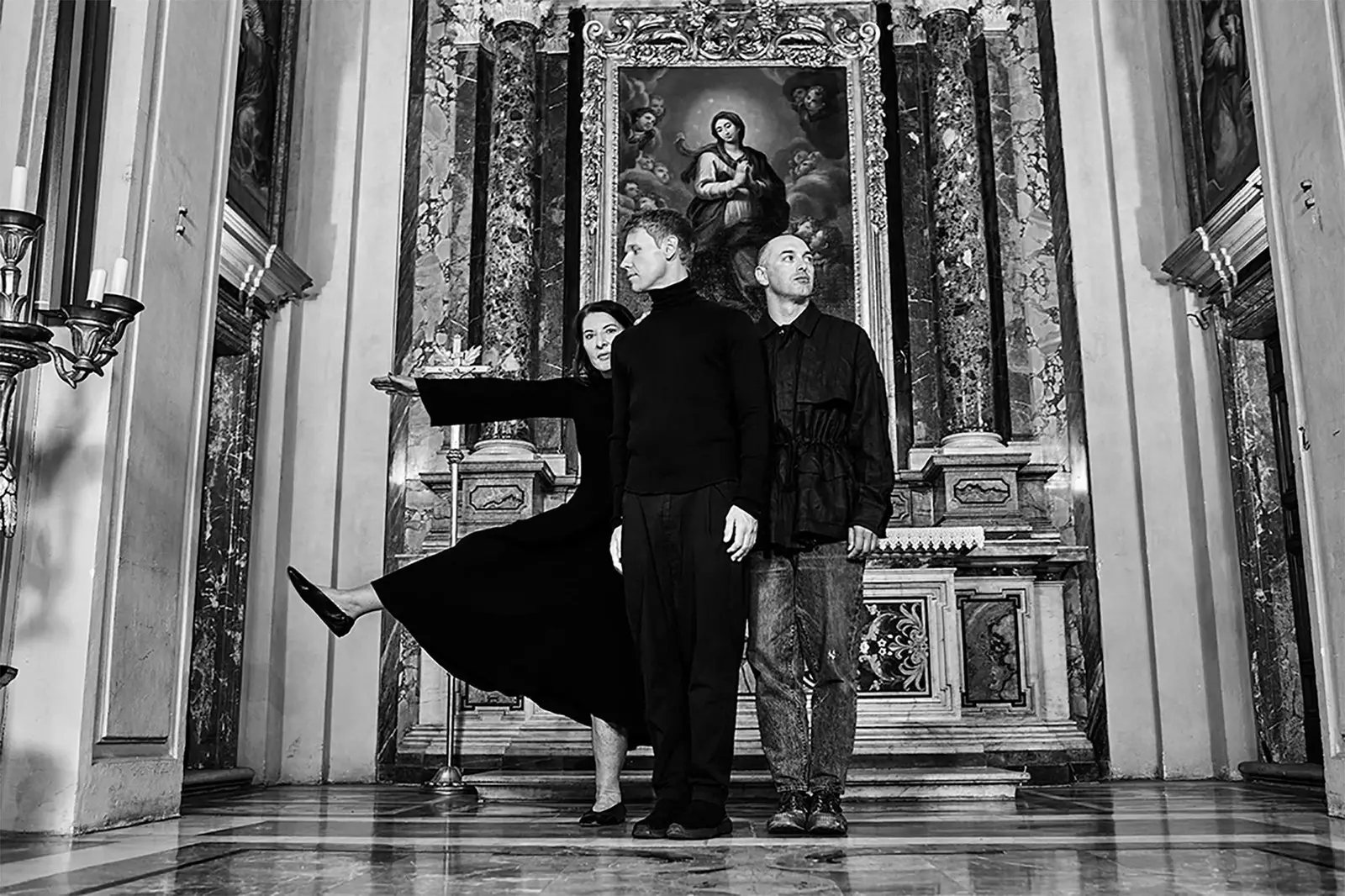 Marina Abramović Fyodor PavlovAndreevich und Nico Vascellari im Sant Agnese in Agone Rom 2021