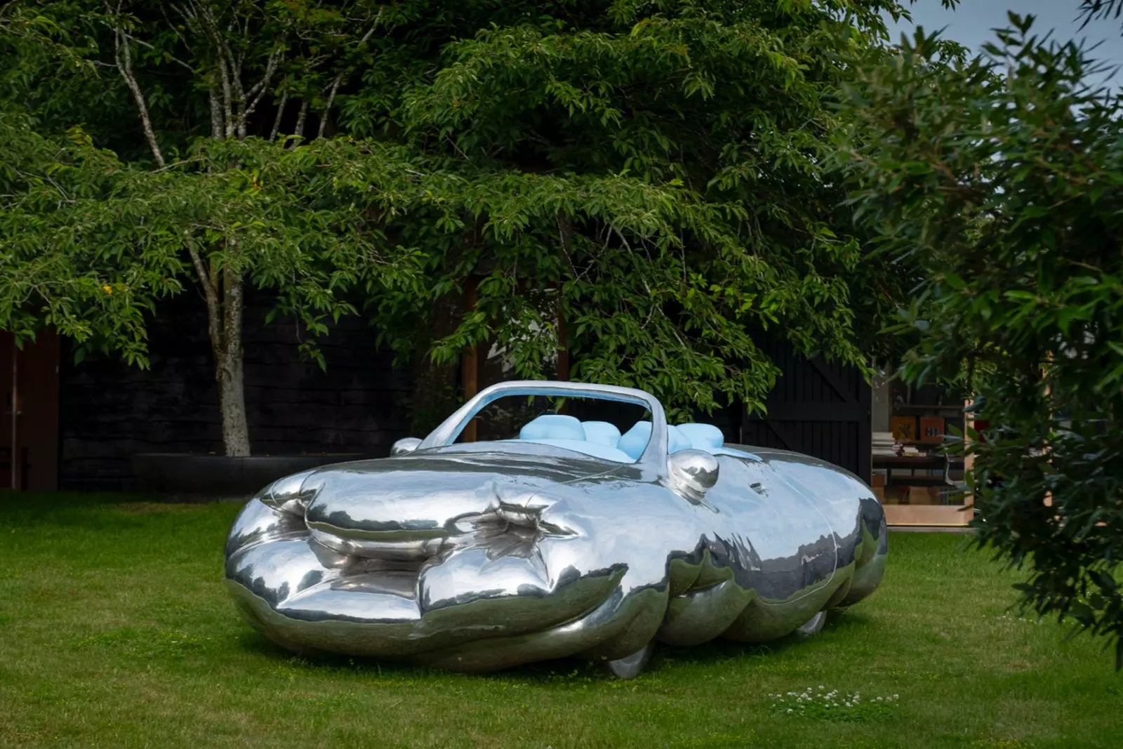 Erwin Wurm Fat Convertible 2019.