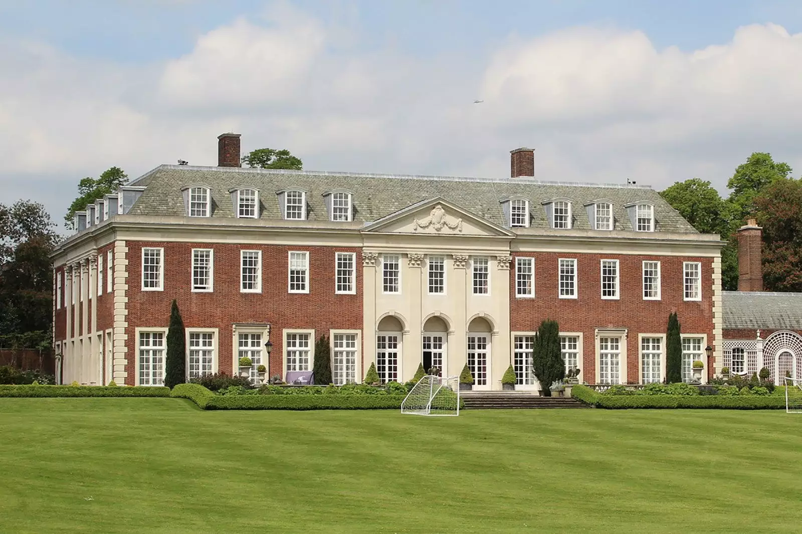 Winfield House Regents Parkissa