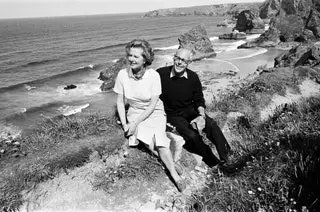 Margaret Thatcher ถึง Cornwall ตามที่นักเขียนชีวประวัติของ Thatchers Charles Moore Thatcher พบว่าวันหยุดมีมากขึ้น ...