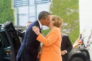 Barack Obama kaj Angela Merkel