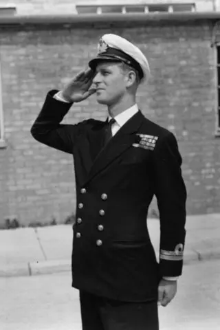 Prins Philip i sin flådeuniform 1947