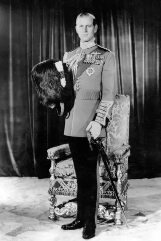 Prins Philip i sin walisiske garde-uniform omkring 1950'erne