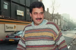 Hasnat Khan 1995 és 1997 között Diana így jellemezte Khant: „Mr Wonderful brit-pakisztáni szív- és tüdősebész volt...