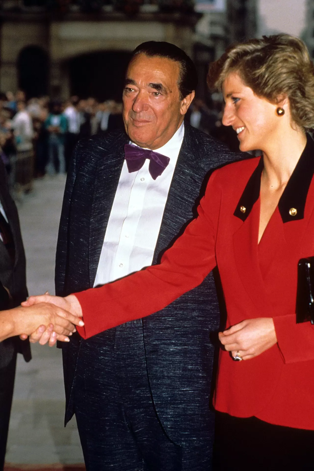 Robert Maxwell ជាមួយម្ចាស់ក្សត្រី Diana ក្នុងឆ្នាំ 1988