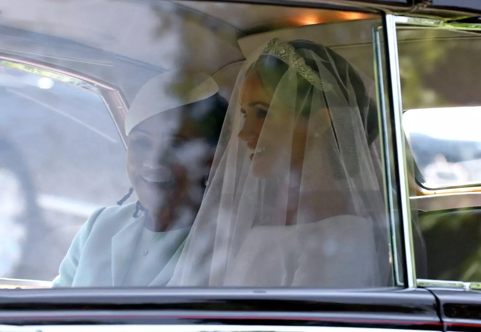 Clare Waight Keller Desainer gaun pengantin Meghan Markle