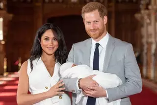 Kubadwa kwa mwana Archie Mu Okutobala 2018 Kensington Palace idalengeza kuti Meghan anali ndi pakati ndi mwana wake woyamba ....