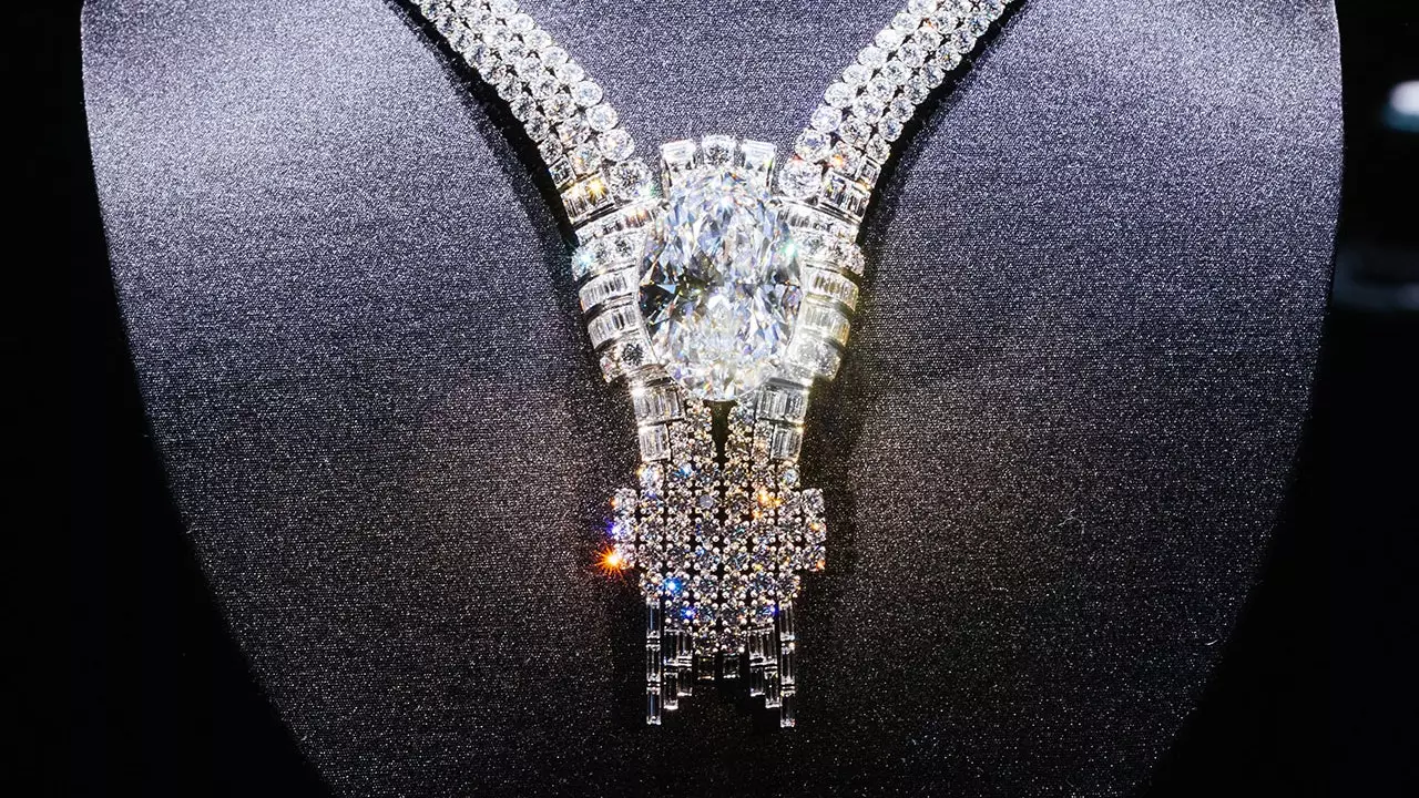 Rock on: Tiffany & Co dezvăluie cel mai scump diamant al său din istorie