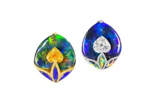 BOGHOSSIAN Opal korvakorut, joissa on valkoisia ja keltaisia timantteja POA boghossianjewels.com