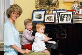 D'Prinzessin vu Wales Prënz William a Prënz Harry 1985