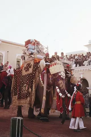 A raíña en Benarés 1961