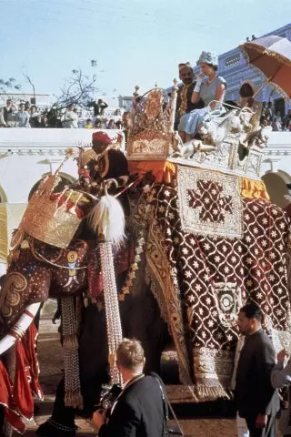 A raíña en Benarés 1961