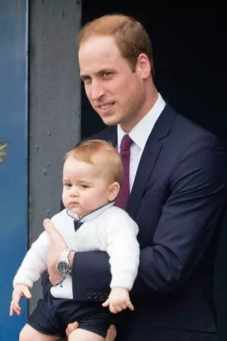 Duke ຂອງ Cambridge ແລະ Prince George ຂອງ Cambridge