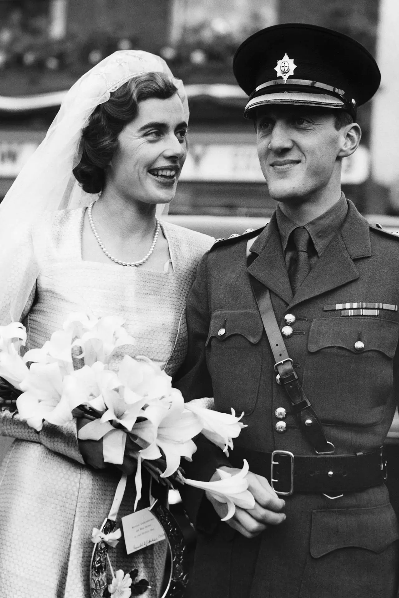 The Hon. Patricia Mountbatten na Lord Brabourne n’ụbọchị agbamakwụkwọ ha na 1946