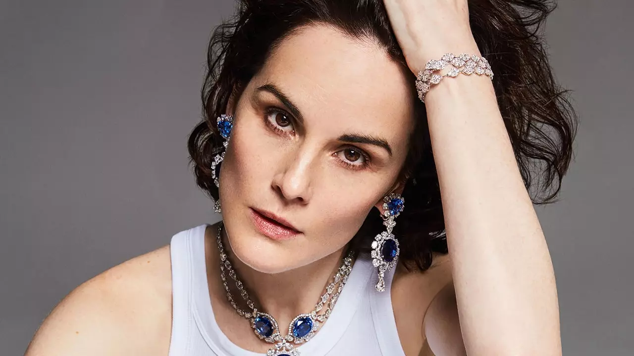 زنگ های عروسی برای Downton’s Michelle Dockery و Jasper Waller-Bridge