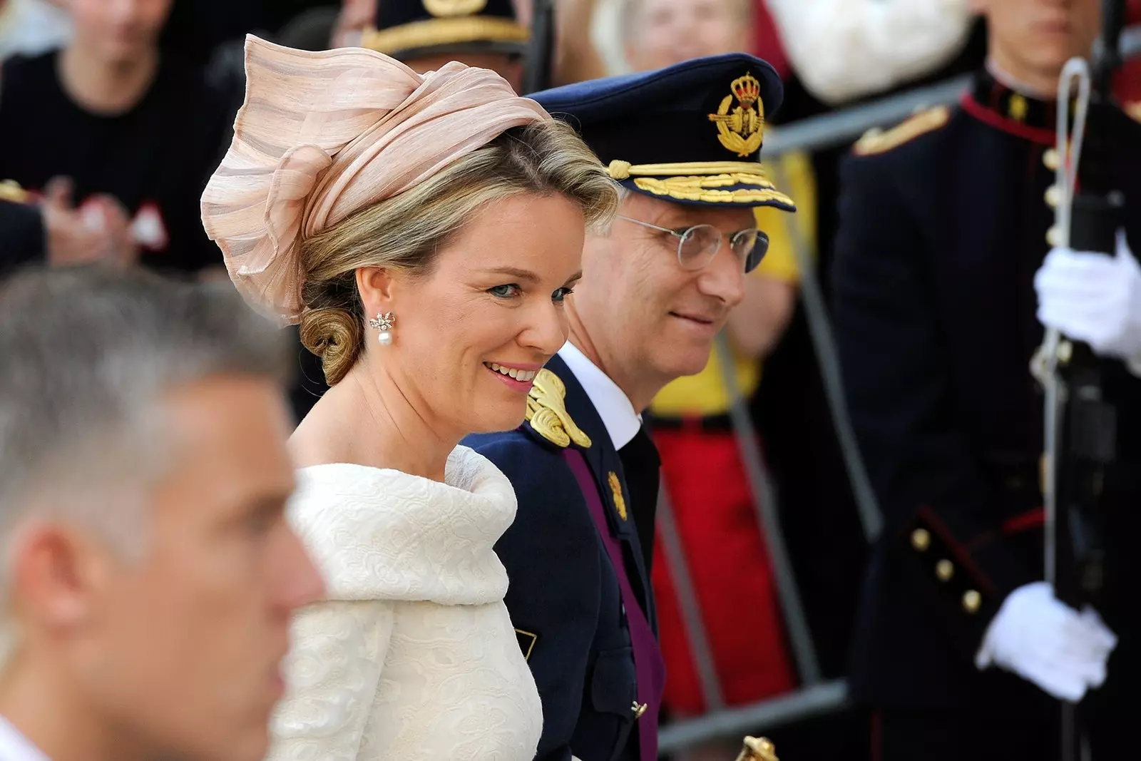 Fabienne Delvigne, la modiste de la reine Mathilde de Belgique, arrive au Royaume-Uni