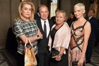 Catherine Deneuve Michael Burke Brigitte Burke និង Michelle Williams