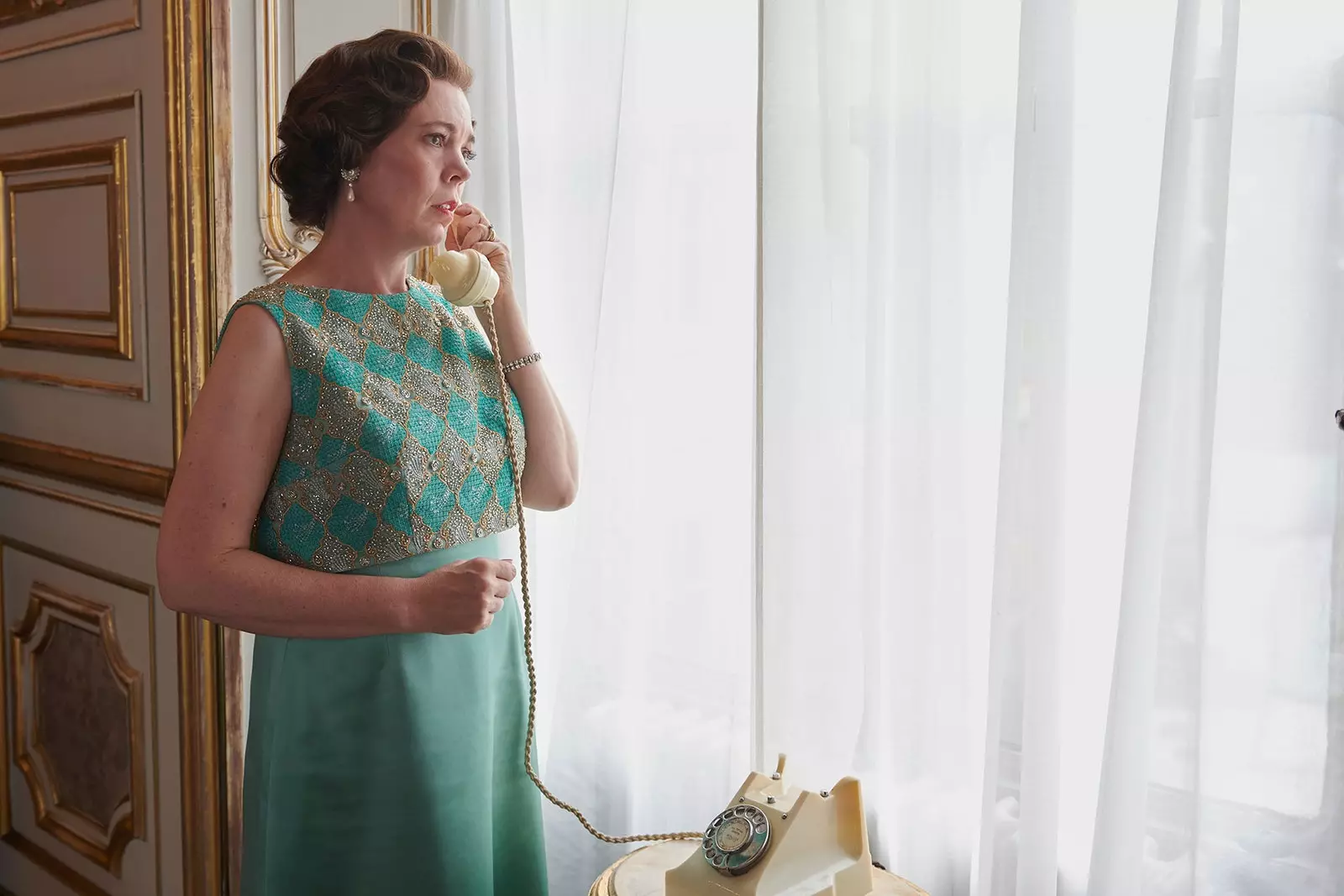 Olivia Colman ໃນ The Crown