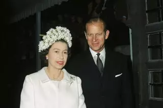 1968 Die Koningin en Prins Philip by die inwyding van 'n Knights Bachelor-tempel