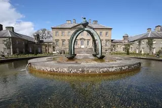 Boswell Book Festival Dumfries House Aryshire 1012 Մայիս Այրշիր Շոտլանդիայի Դամֆրիս տանը գրագետները միավորվում են...