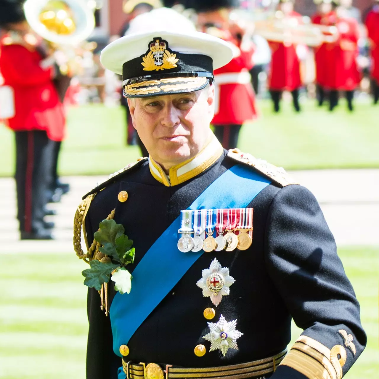 De hartoch fan York bywenje de Founder's Day Parade by Royal Hospital Chelsea op 4 juny 2015