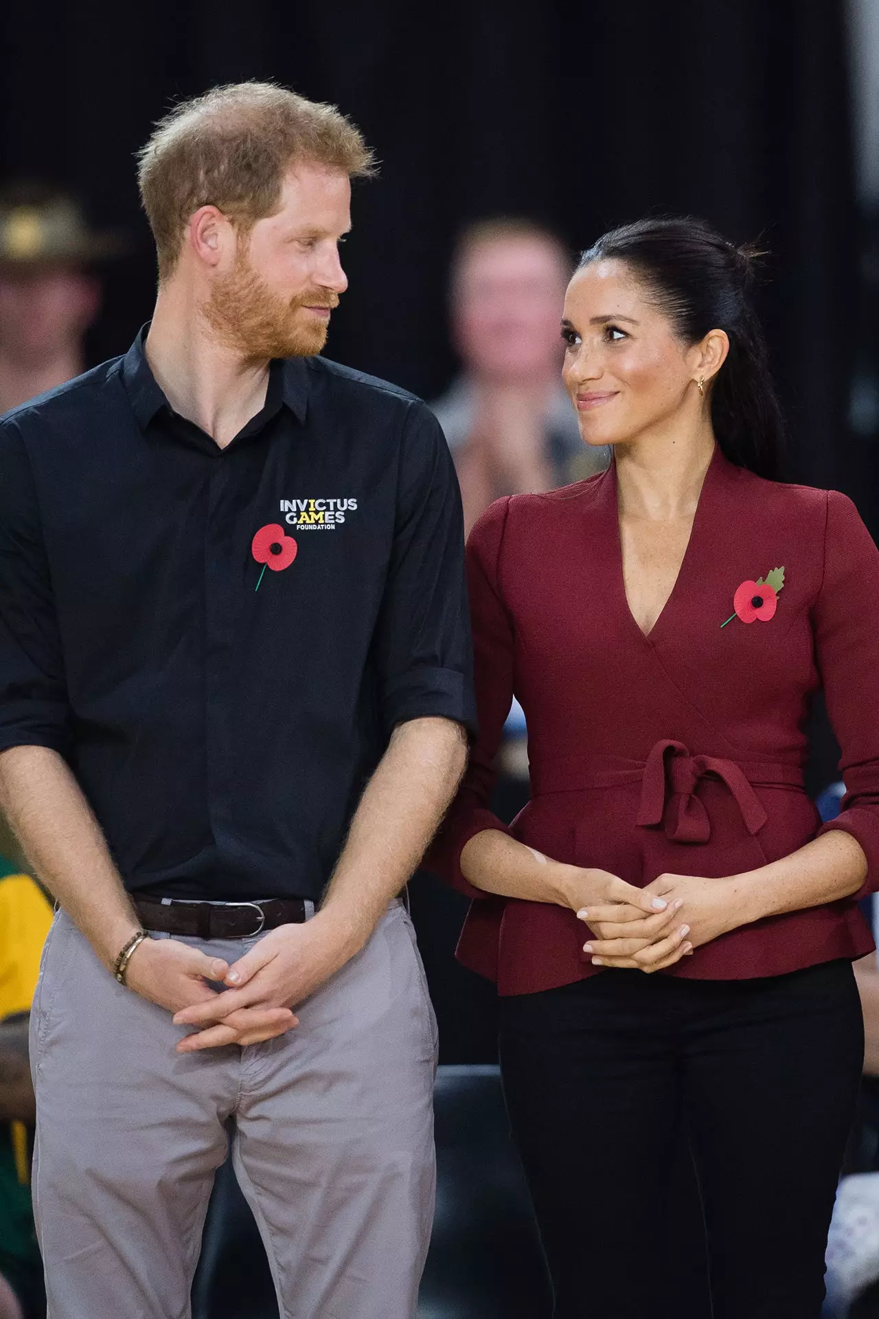 អ្នកឧកញ៉ា និង Duchess of Sussex នៅវគ្គផ្តាច់ព្រ័ត្រ Wheelchair Basketball នៅ Invictus Games 2018 ក្នុងទីក្រុង Sydney Australia