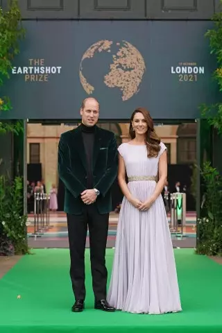 Ihe nrite Earthshot Prize Awards 17 Ọktọba Igosipụta na ejiji na-esote bụ ihe mara mma mgbe niile Duchess nke Cambridge…