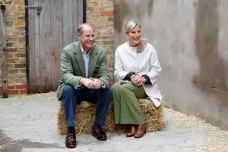 Prince Edward na Countess nke kaadị ekeresimesi Wessex 2020