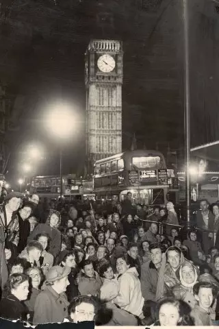 A coroação da rainha Elizabeth II em fotos - 67 anos depois 3770_18