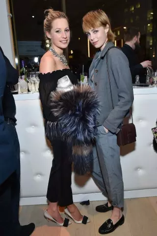 Edie Campbell et Tamara Drax