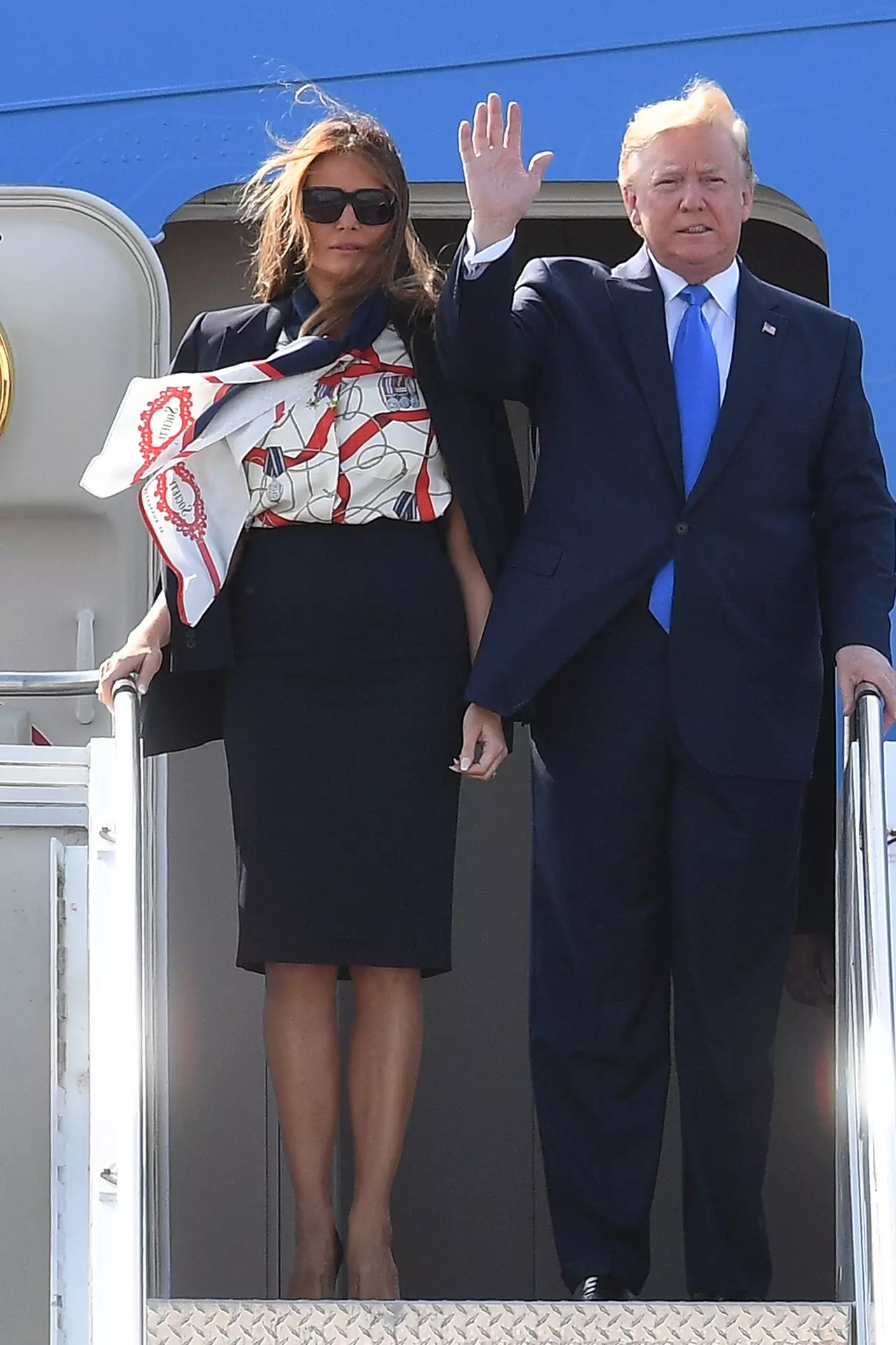 Melania Trump Lontoon valtiovierailun tyyliin