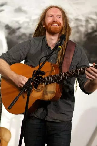 Newton Faulkner