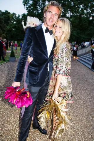 James Cook és Poppy Delevingne