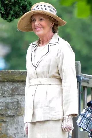 Penelope Wilton