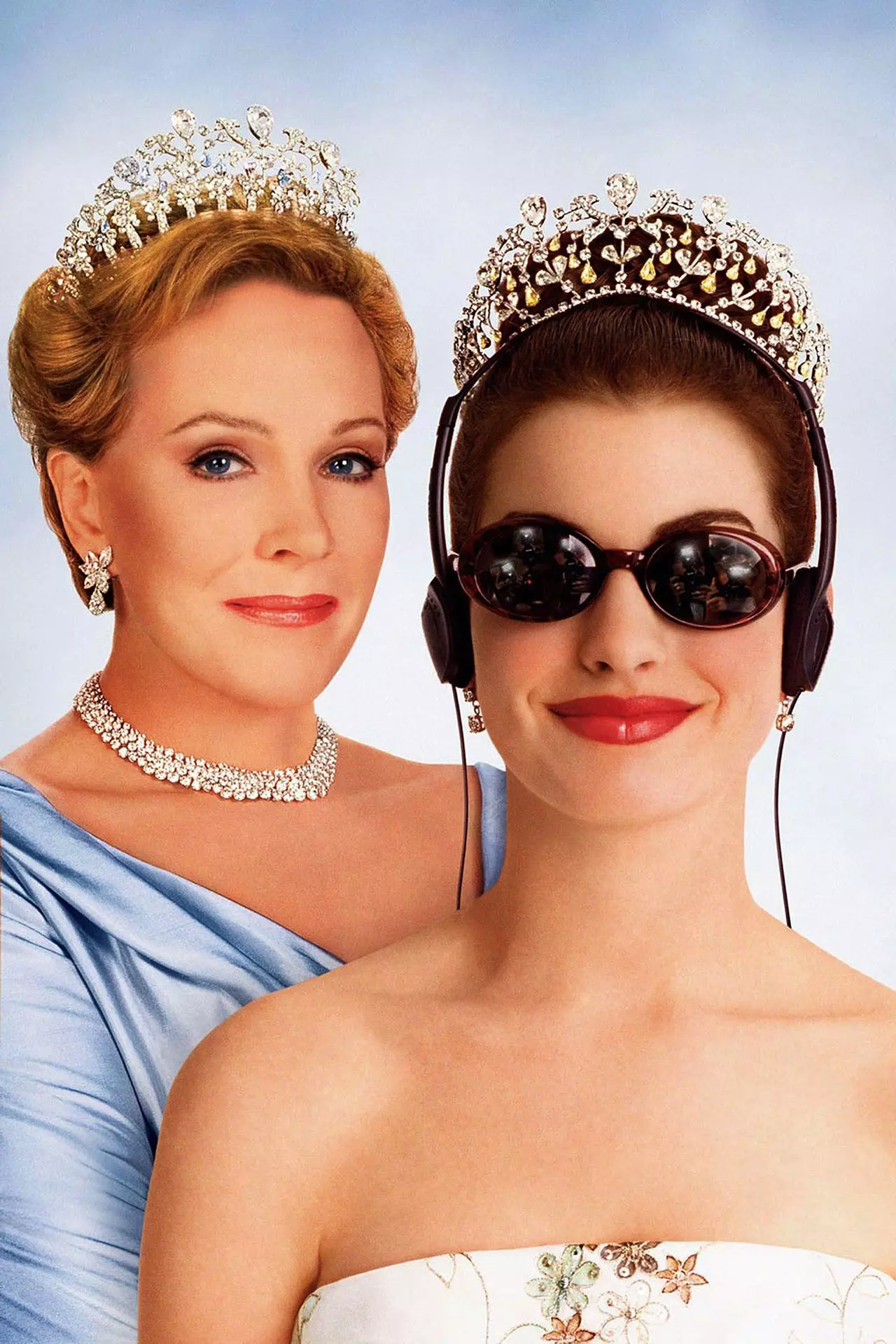 Julie Andrews in Anne Hathaway v The Princess Diaries