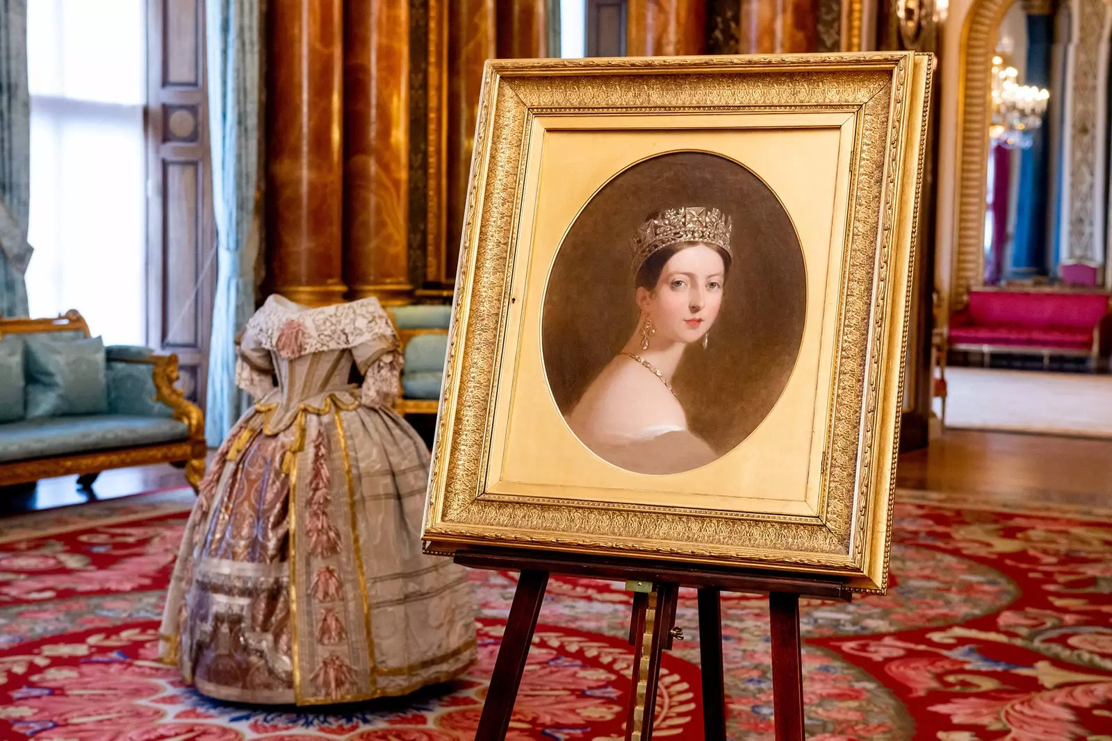 O se ata o Queen Victoria na saunia e Thomas Sully