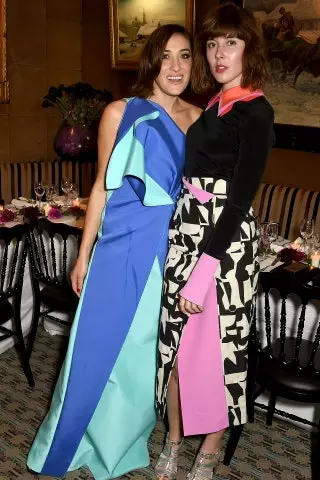 Mia Moretti e Paula Goldstein