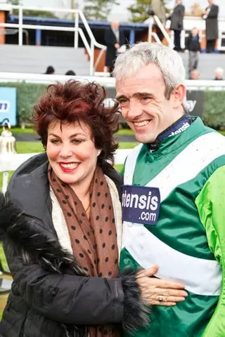 Ruby Wax და Ruby Walsh